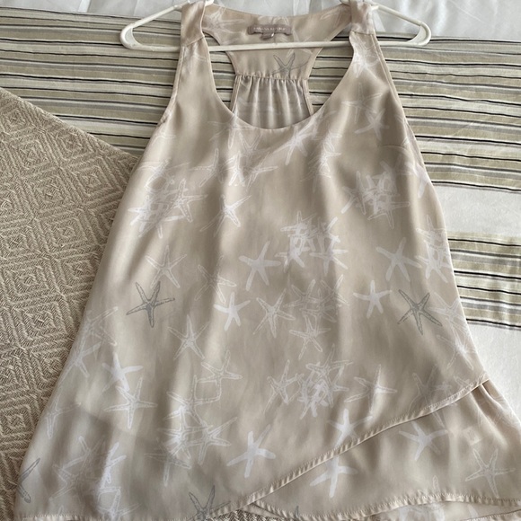 Banana Republic | Tops | Starfish Tank | Poshmark